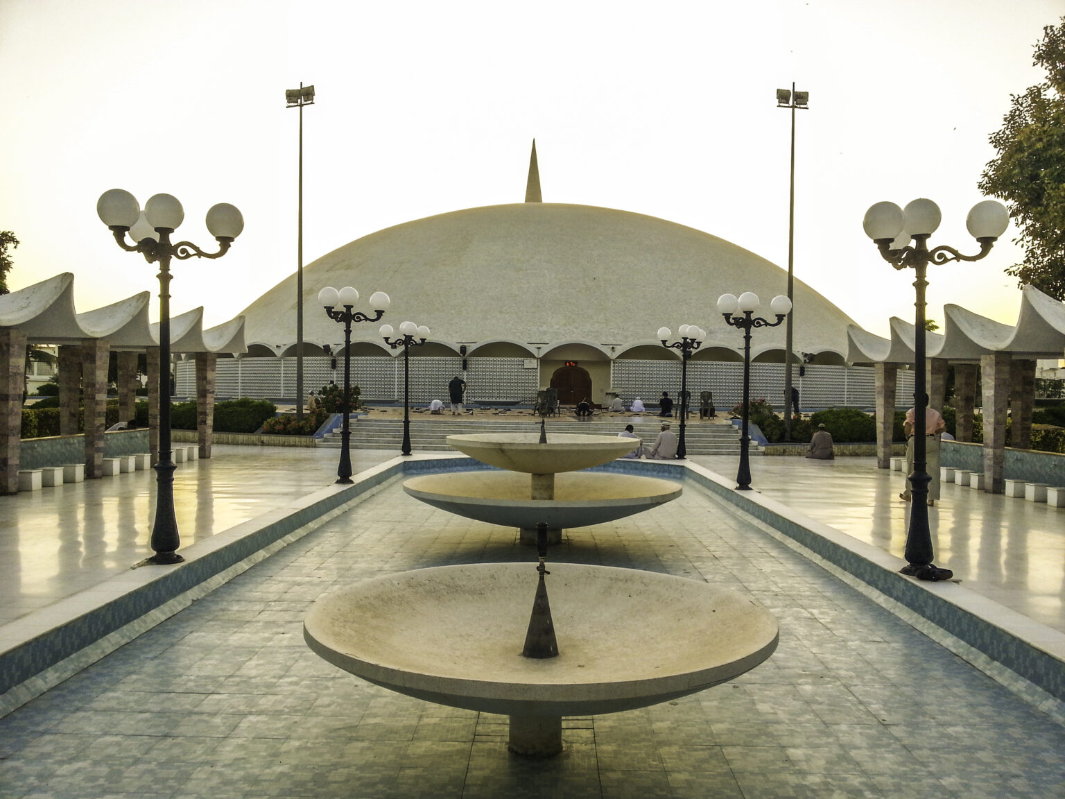 Top 12 Most Beautiful Mosques in Pakistan – Architecture & History - Saiyah